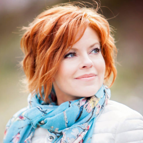 Lisa Audit - Artists - Wild Apple Graphics